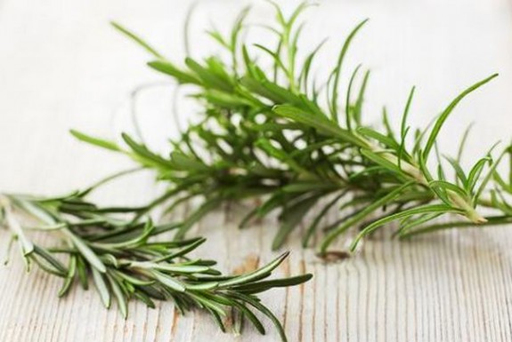 Rast kose: 8 recepata koje možete napraviti kod kuće