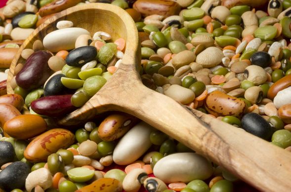 Top 14 namirnica koje štite od razvoja raka