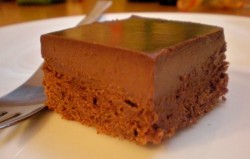 Vrhunska poslastica: Kolač čokoladna bomba