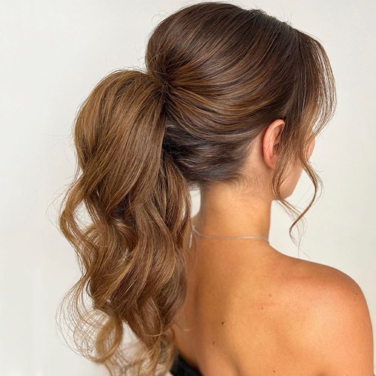 Pet odličnih frizura koje bi svaka žena trebala znati sama napraviti